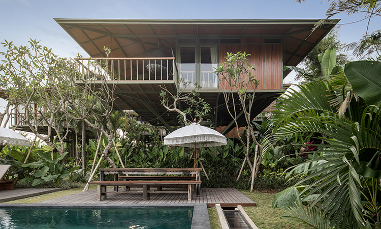 Architecture: Alexis Dornier in Bali