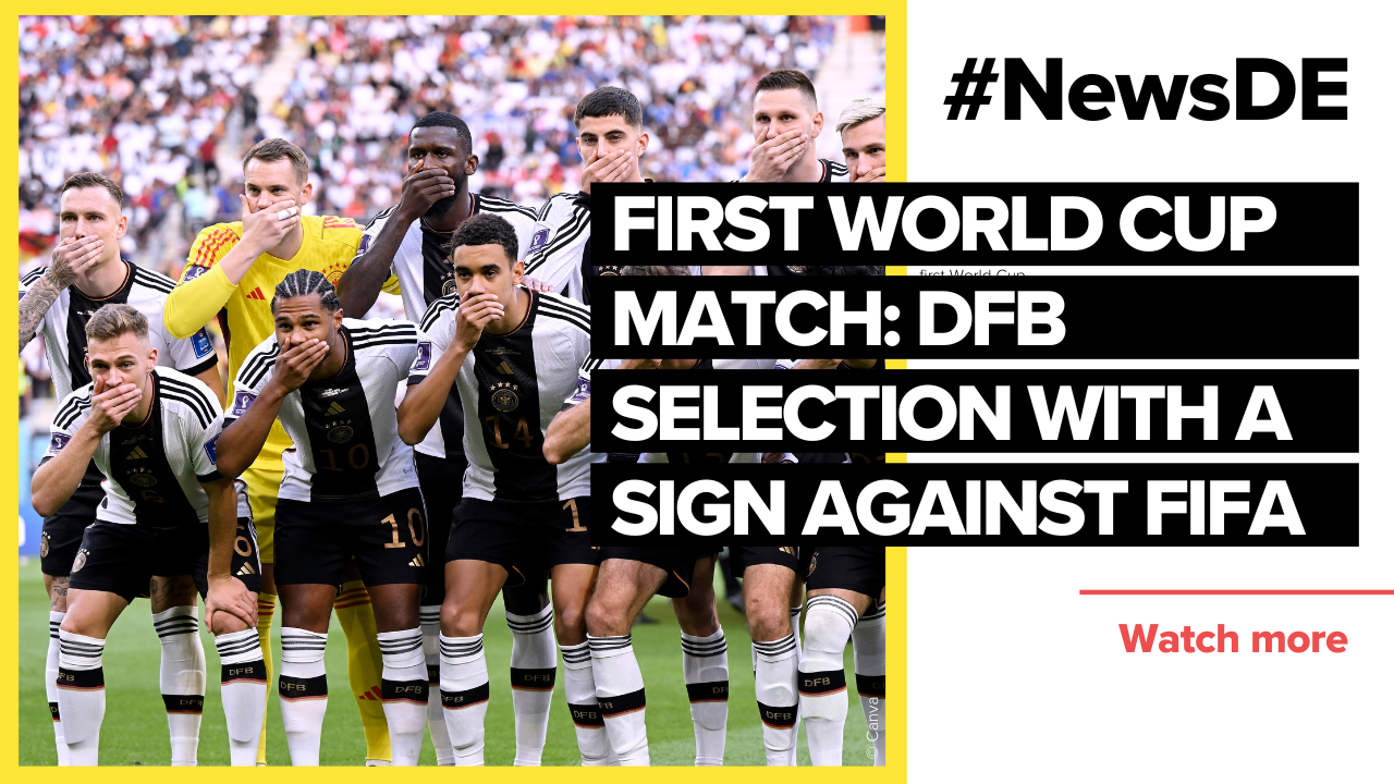 First World Cup match: DFB selection with a sign against FIFA