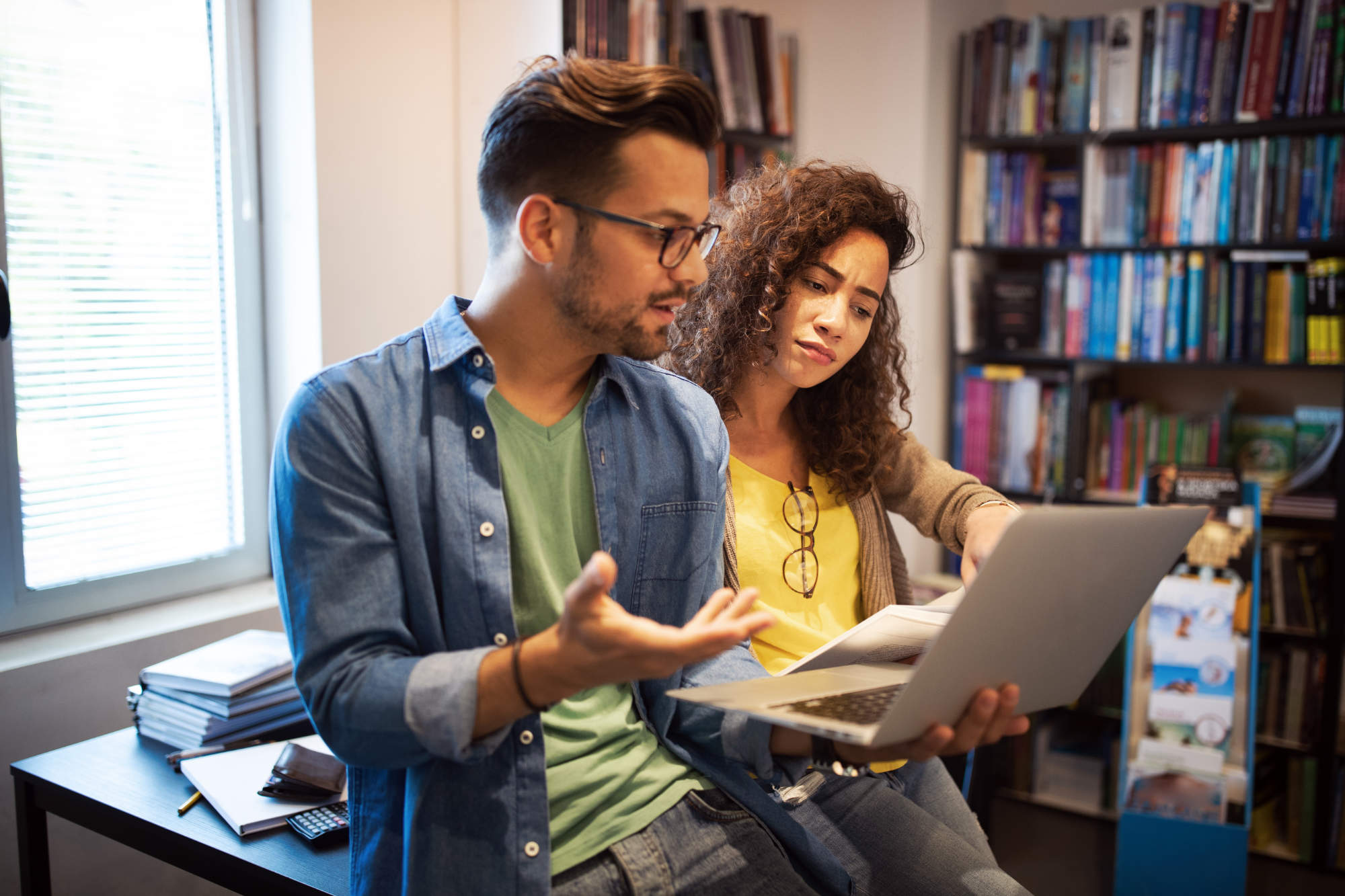 Programas de intercâmbio internacional para jornalistas