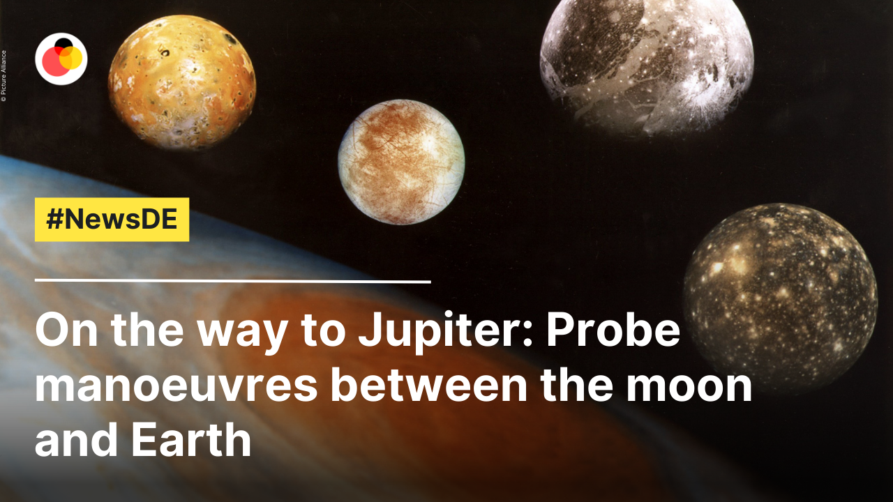 On the way to Jupiter - probe manoeuvres between the moon and Earth
