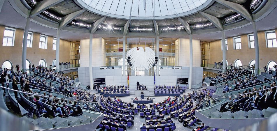 Wer Deutschland regiert und was die Politik beschäftigt